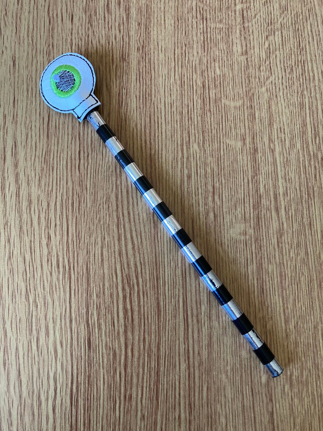 1176. Eyeball Pencil Topper. - Etsy UK