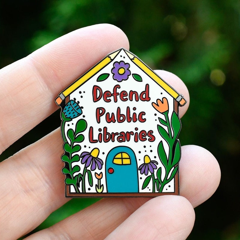 Library Buttons - Etsy