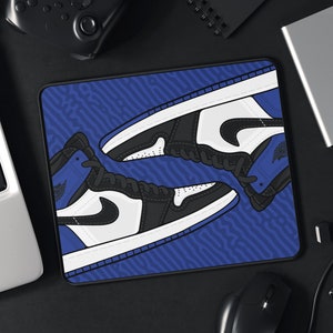 Retro Ones Sneakers Gaming Mouse Pad Sneakerhead Gaming Mousepad ...