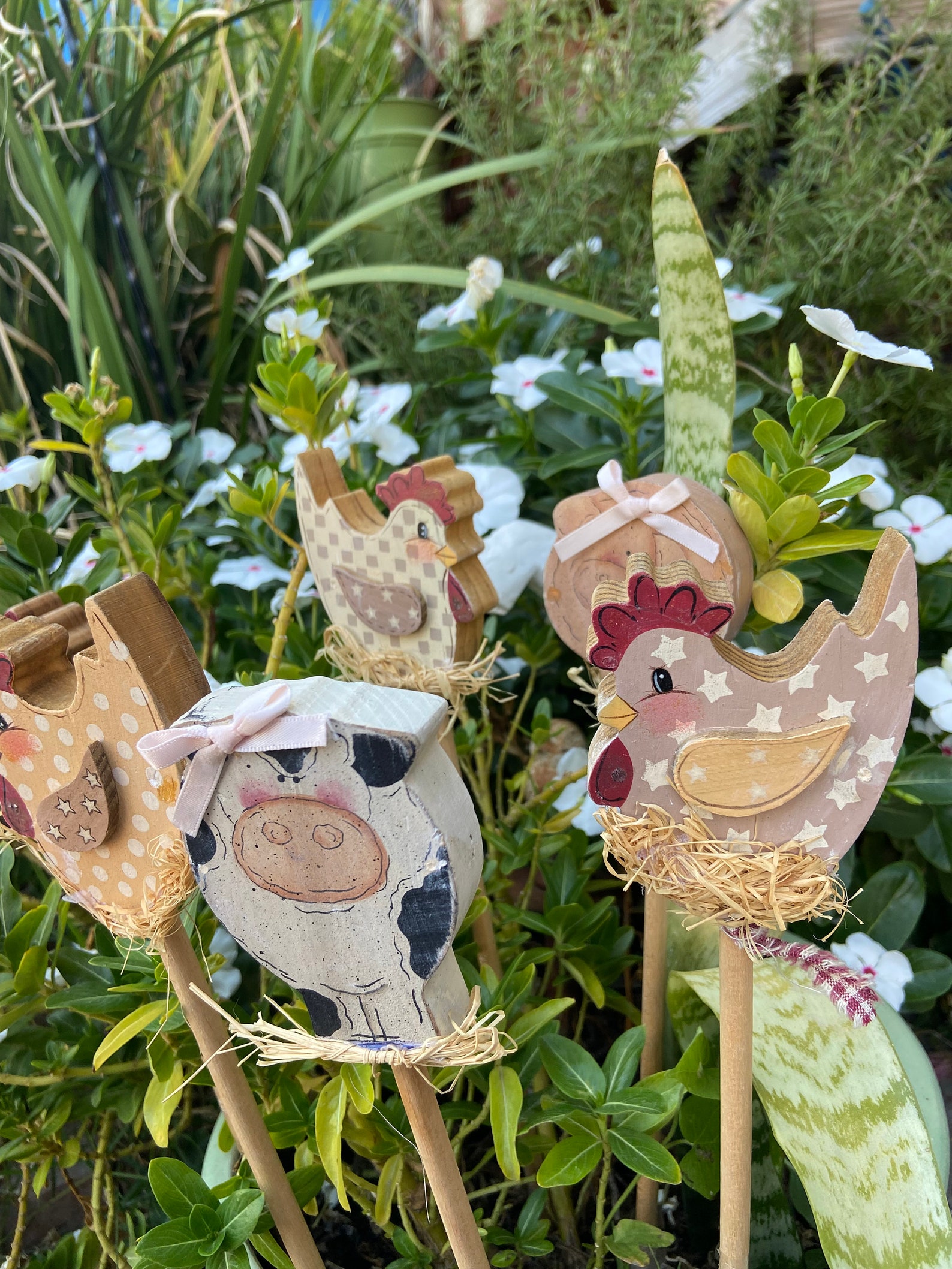 Farm Animals Plant Sticks, Rustic Garden Decor, Farmhoouse, 3 .5 ...