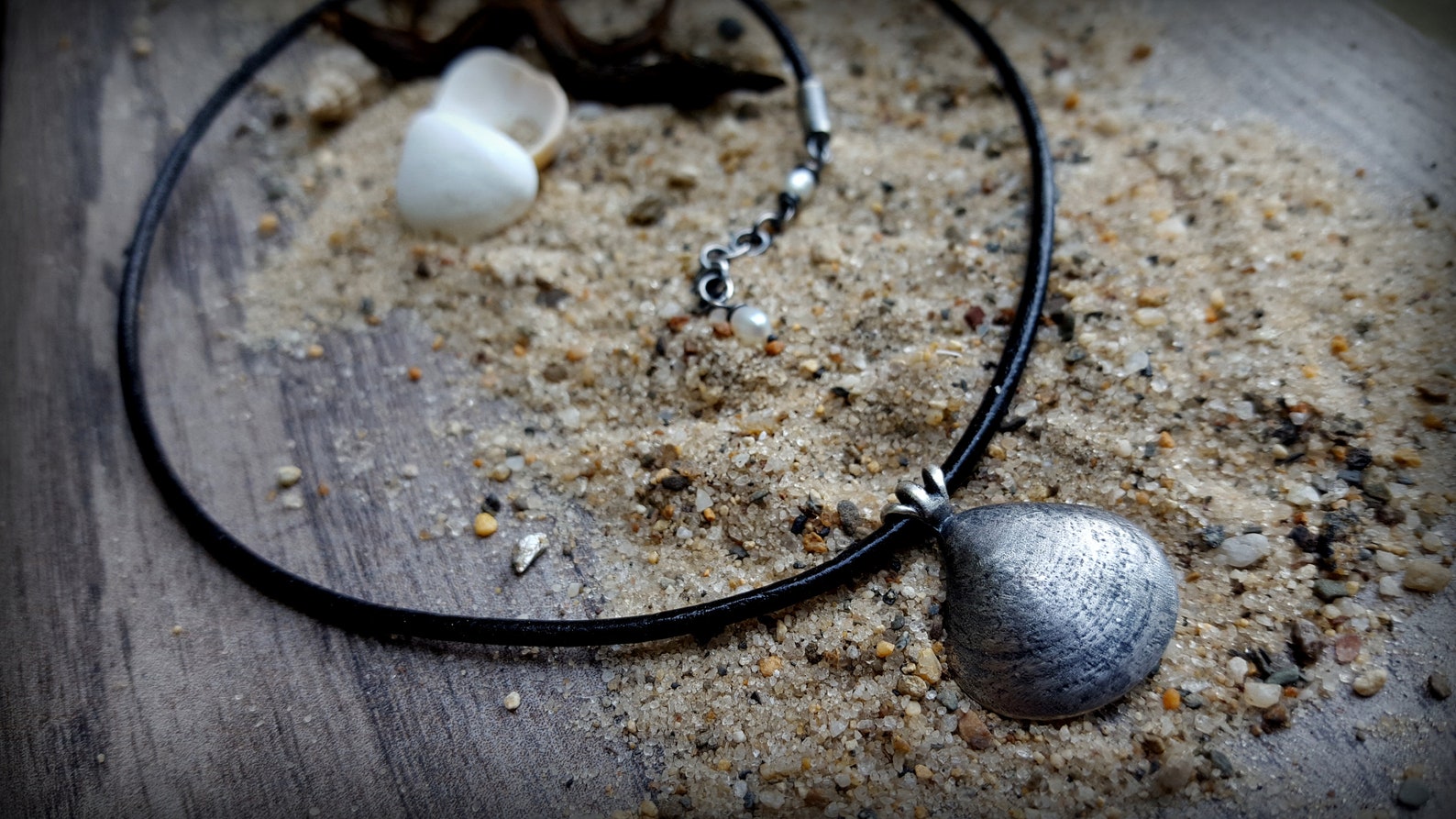 Shell Necklace Seashell Charm Pearl Shell Necklace - Etsy