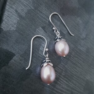 Pink Pearl Necklace, Botanic Pearl Necklace, June Birthstone, Delicate ...