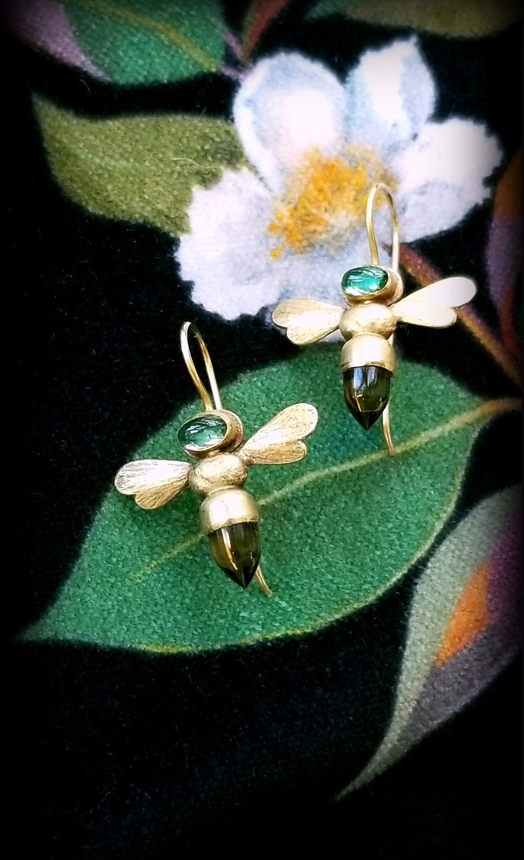 18k Gold Bee Earrings Solid Gold Honey Bee Earrings Gold Bee - Etsy