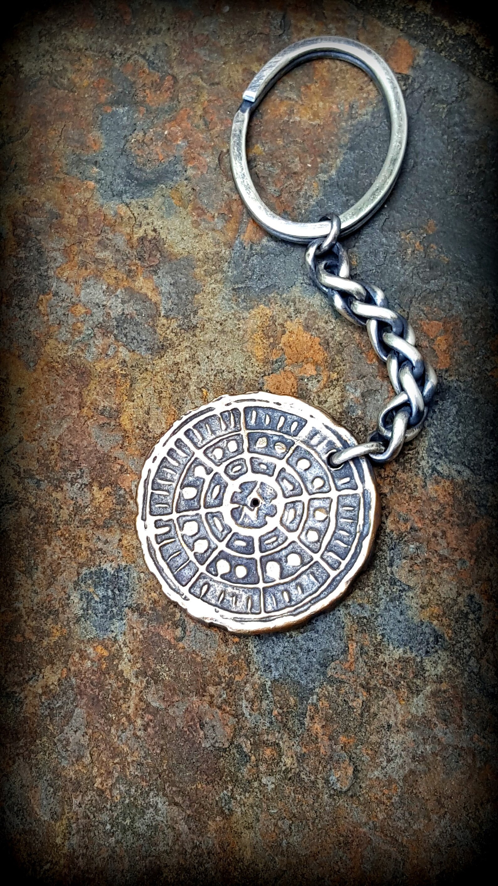 Keychain Silver Key Chain NYC Key Chain Manhole Cover Key - Etsy