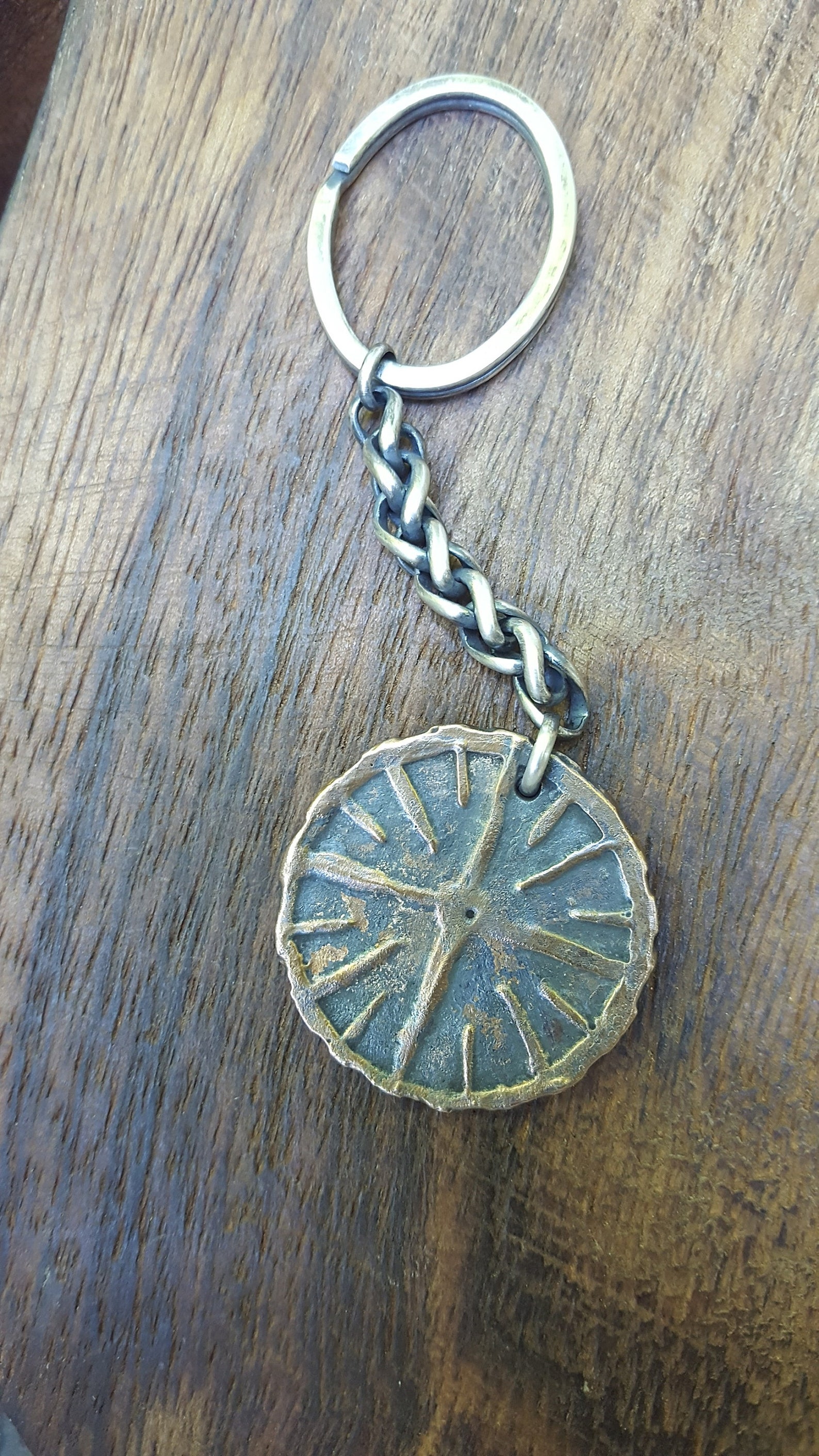Keychain Silver Key Chain NYC Key Chain Manhole Cover Key - Etsy
