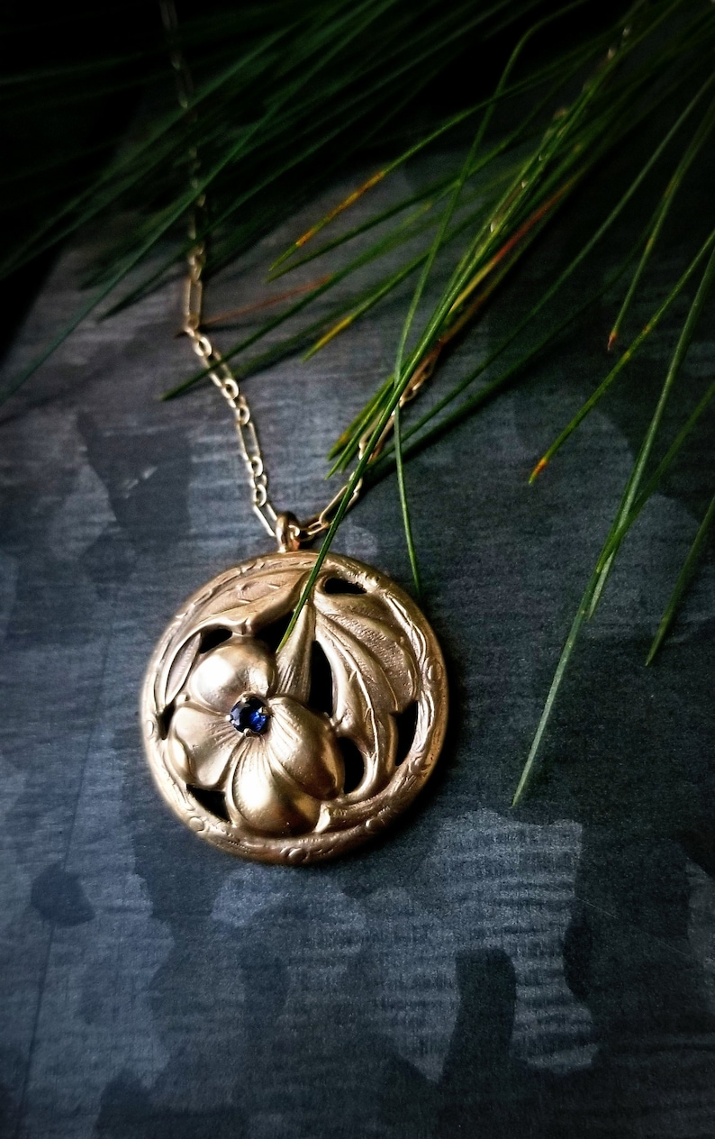 Sapphire and Solid Gold Medallion Necklace, Faceted Sapphire Gold ...