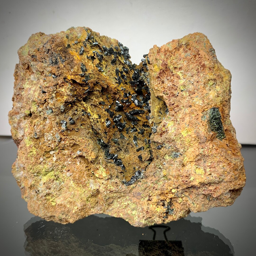 Olivenite Crystals in a Cavity With Minor Chenevixite Bawdens Shaft ...