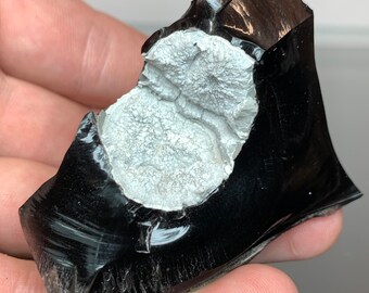 Home Décor Spherulite Cristobalite balls in Obsidian Monterey Fm ...