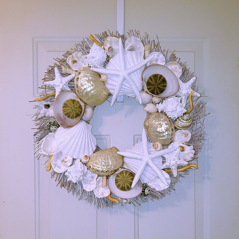 White Shell Wreath - Etsy