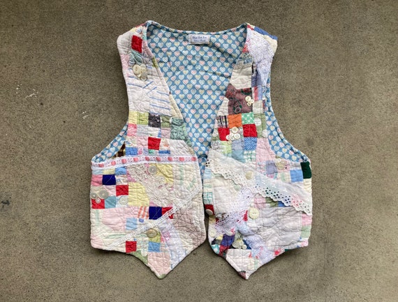 Vintage Womens 1970s PATCHWORK Quilt Hand Made Cotton… - Gem