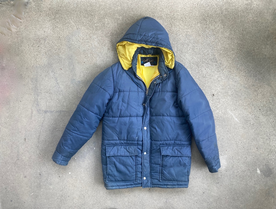 Vintage 1970s MONTGOMERY WARDS Navy Blue Nylon Quilted Puffer JACKET ...