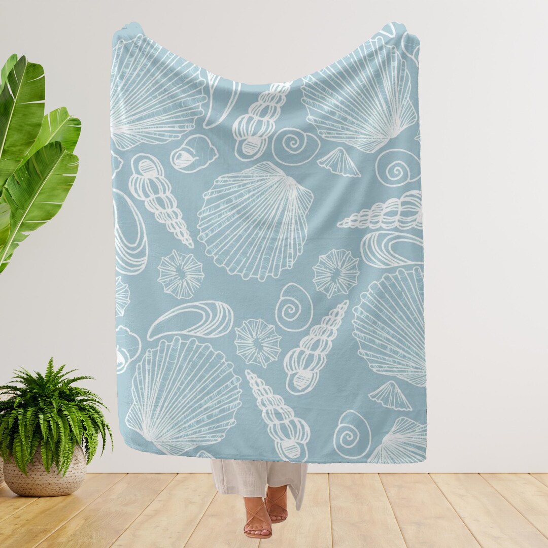 Seashell Print Throw Blanket Coastal Home Decor Cozy Fleece Sherpa ...