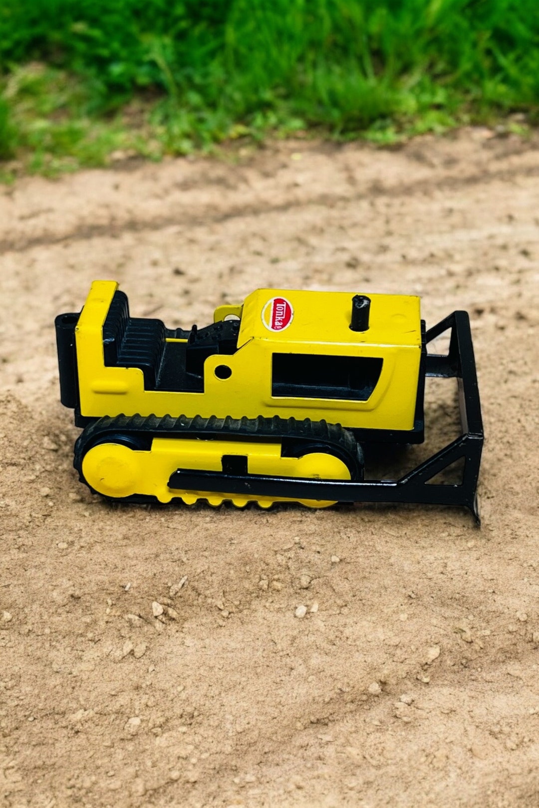 Vintage 1970's Tonka No.495 Pressed Steel Mini 4 Yellow Toy Bulldozer ...