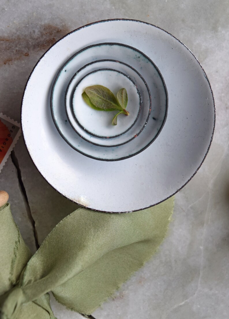 Mini Styling Dish a Single White Enamelled Styling Dish With - Etsy UK