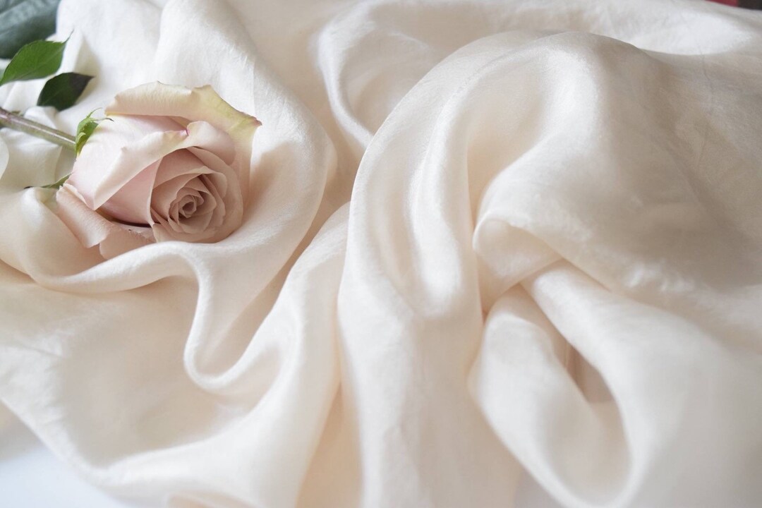 Ivory Silk Table Runner, Hand-dyed Ivory Silk Fabric, Ivory Silk ...