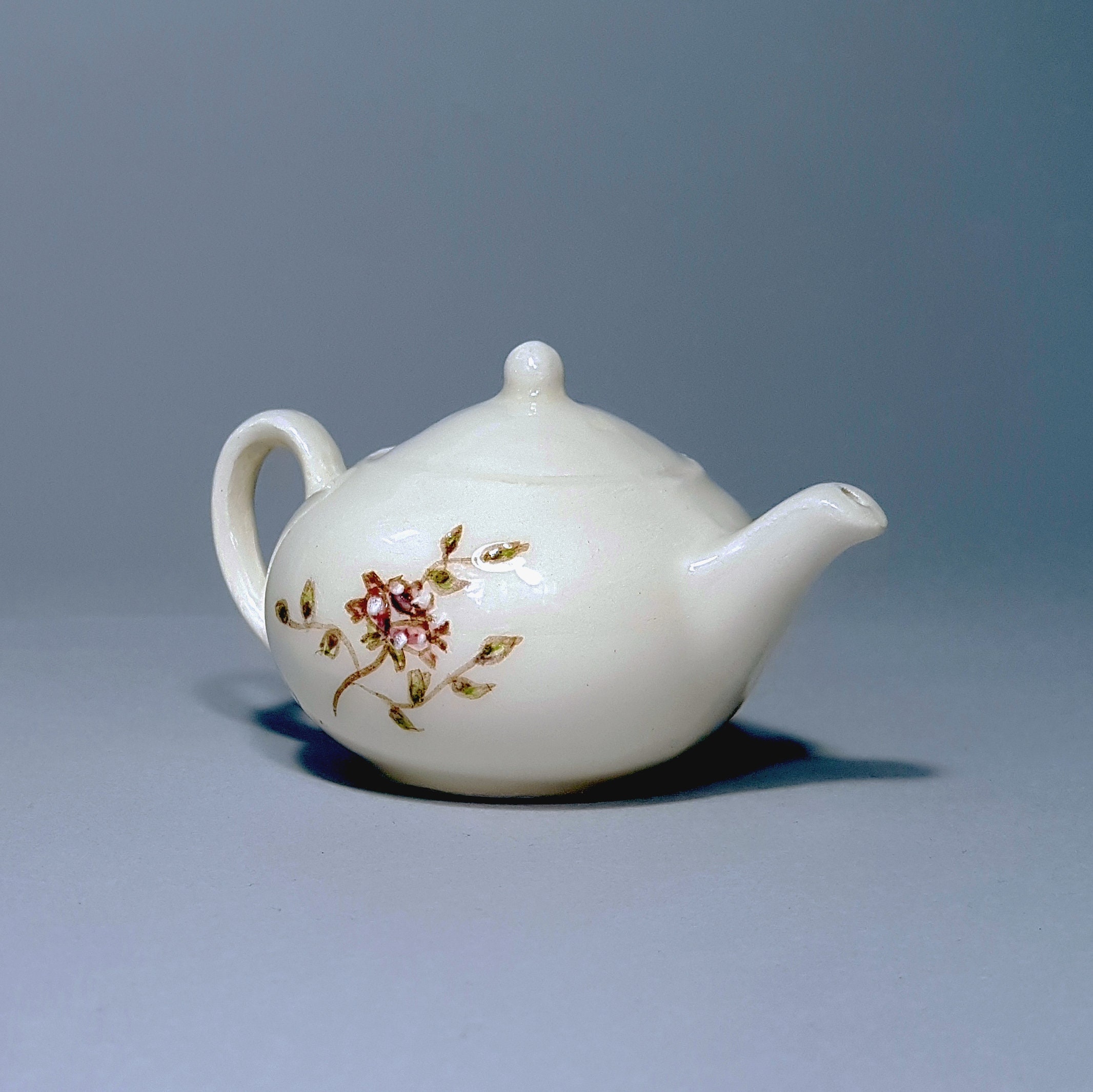 Miniature Teapot Clock Vintage Table Clock Small Desk Clock | Etsy