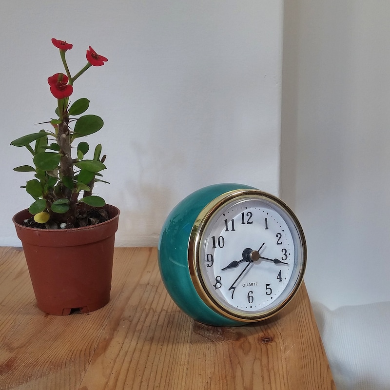 Vintage Desk Clock - Etsy