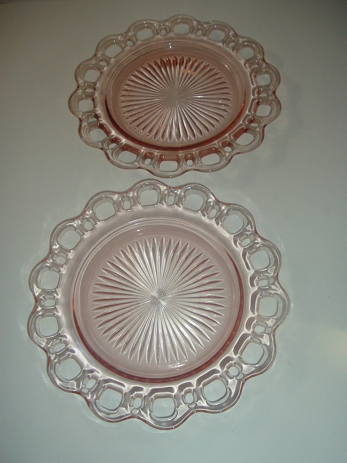 7 Hocking Old Colony Open Lace Edge 8.25 Luncheon Plates Pink ...