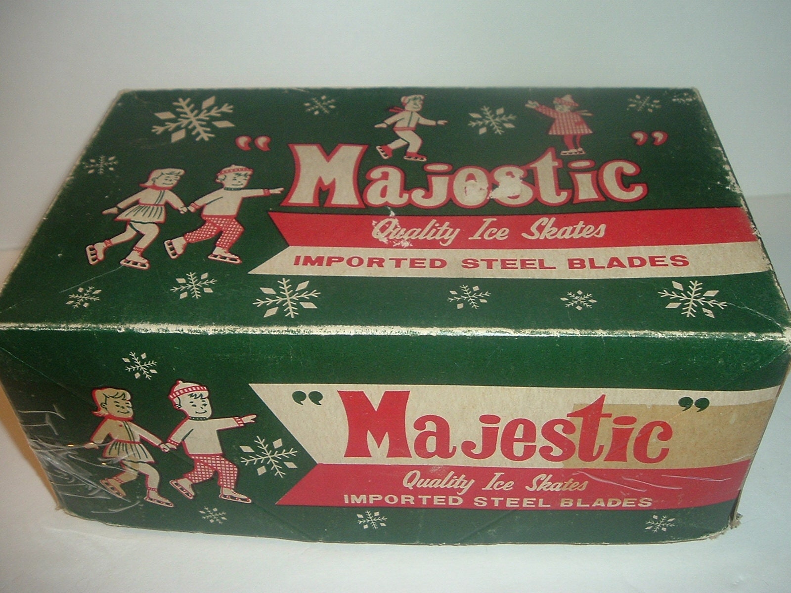 Pair Child's Majestic Ice Skates in Box