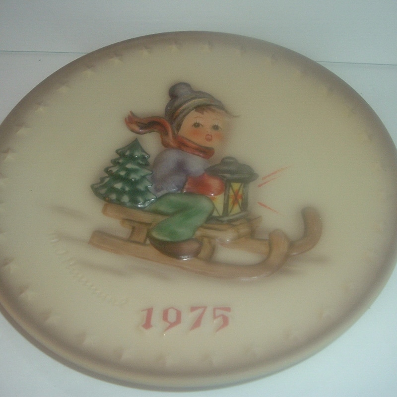 Hummel 1975 Plates - Etsy