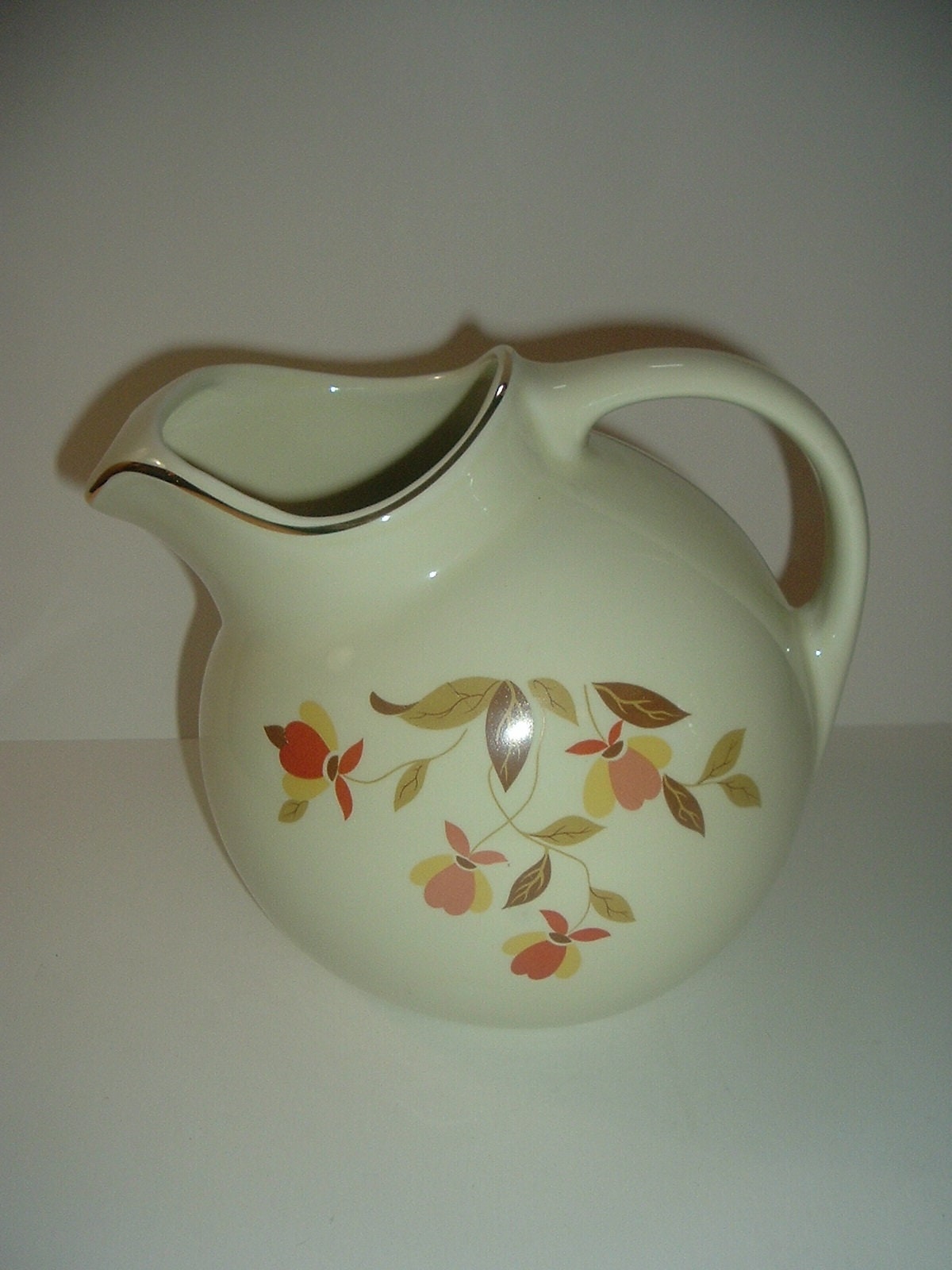 Hall Jewel Tea Autumn Leaf Ball Jug