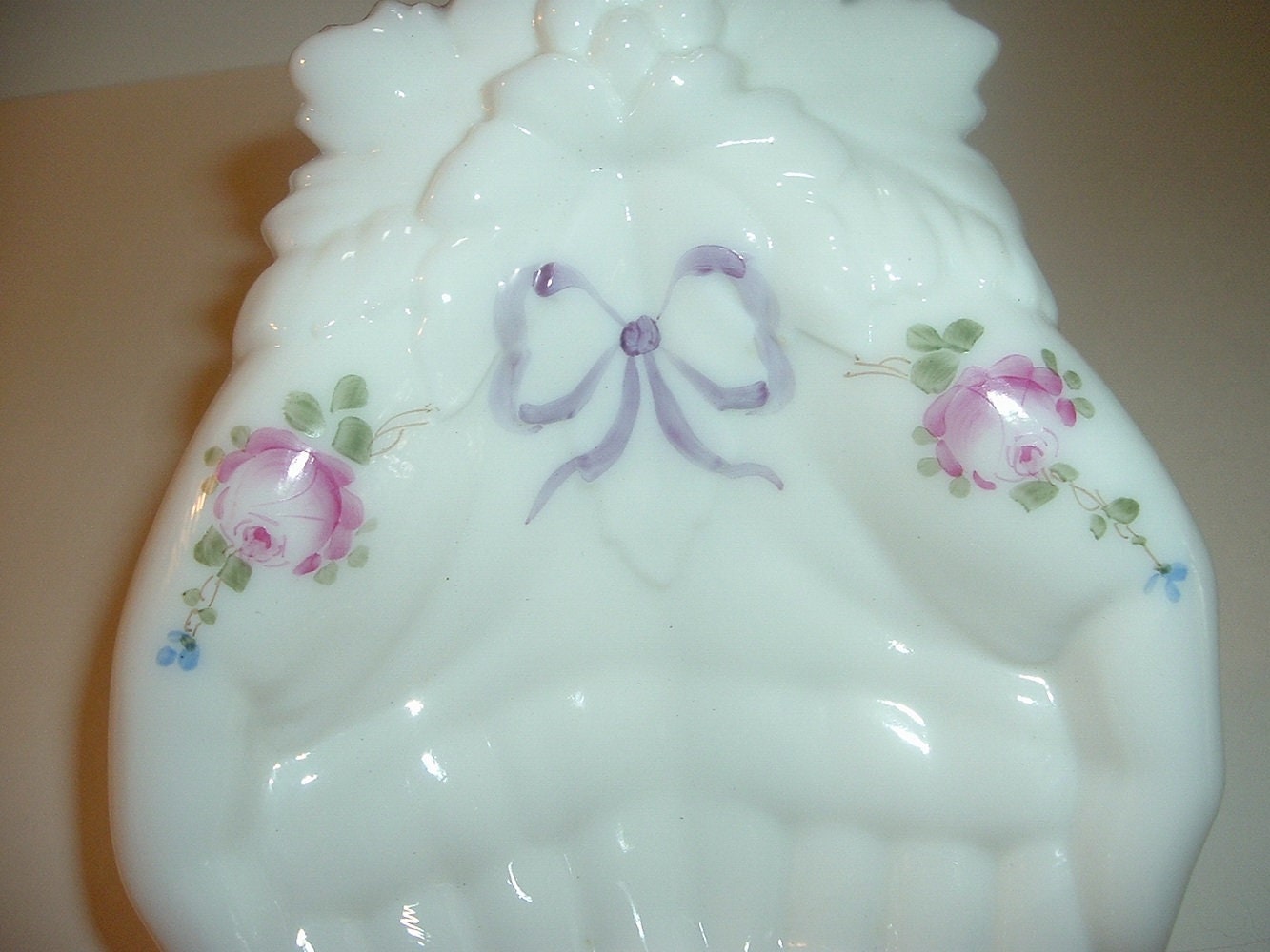Westmoreland Glass Handpainted Roses and Bows Open Hands Dish