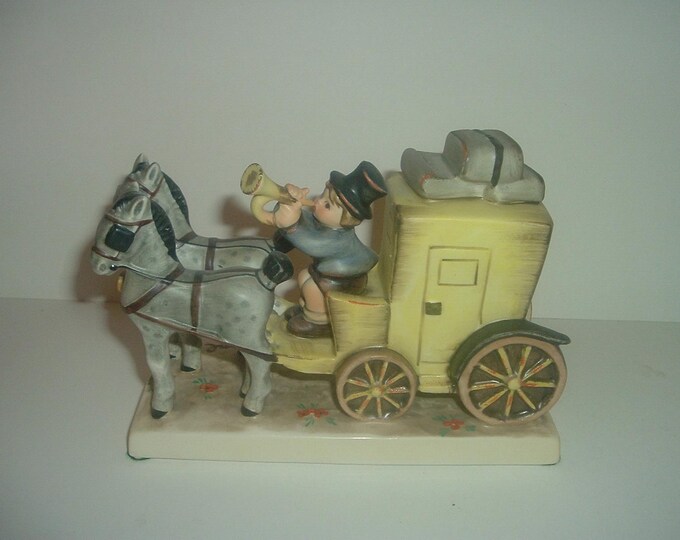Hummel HUM 226 the Mail is Here Boy on Stagecoach Figurine TMK6 - Etsy