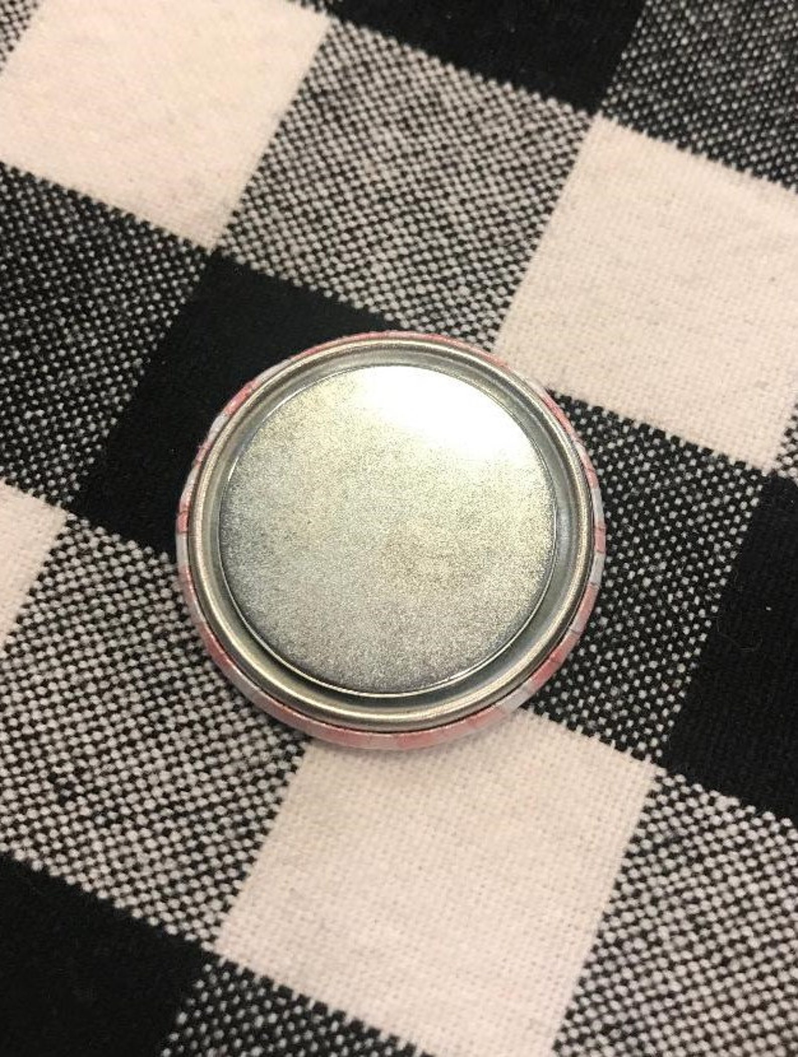 I Just Want to Stitch & Watch Floss Tube Needle Minder Magnet --gift or ...