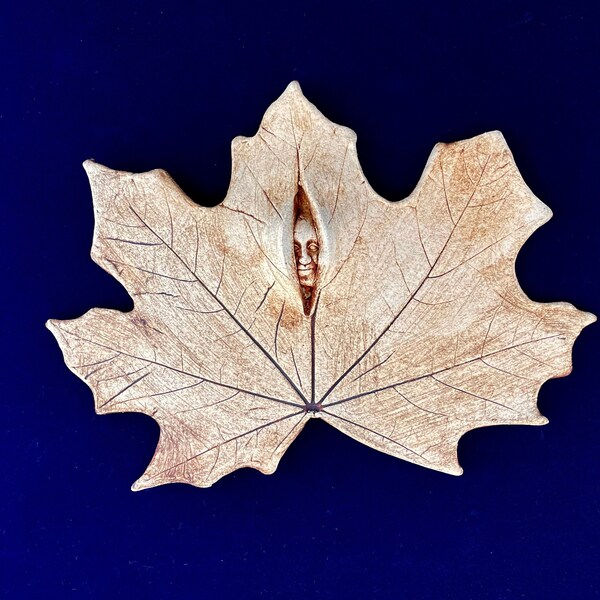 Maple Leaf Plaque - Etsy
