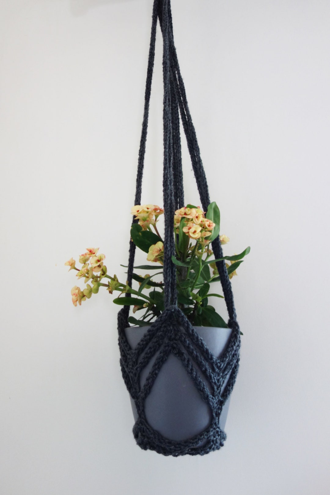 Knitted Plant Pot Hanger PATTERN: Chevron Boho Decor (PDF Pattern) - Etsy
