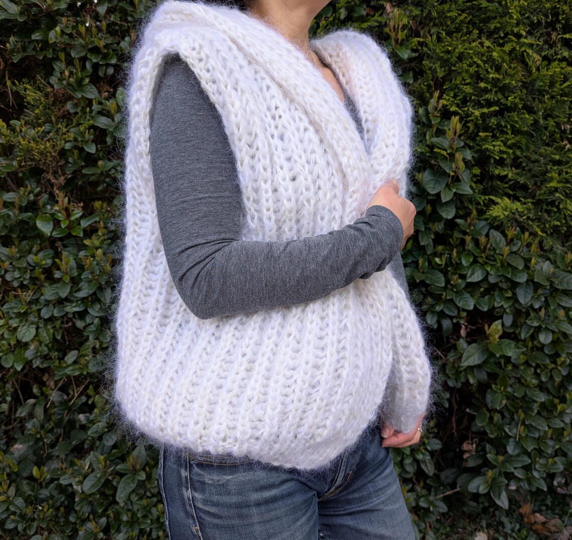 Knitting PATTERN- Hooded Brioche Gilet/bulky Bomber Cardigan/ Hand Knit ...