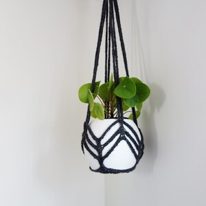 Knitted Plant Pot Hanger PATTERN: Chevron Boho Decor (PDF Pattern) - Etsy