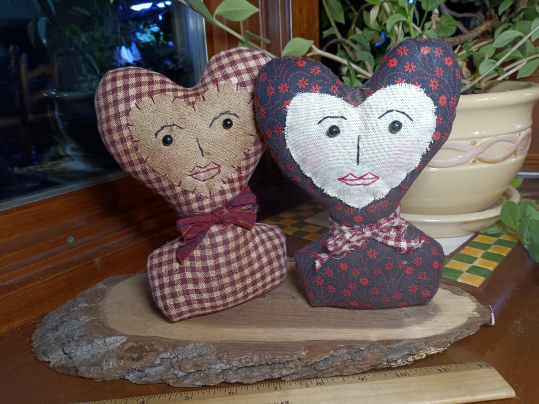 Queen of Hearts Primitive Lady Approximately 5" X 7" - Handmade - Etsy