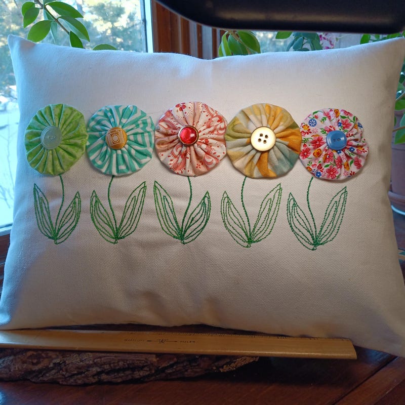 Yo Yo Pillow - Etsy