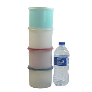 Set of 4 Tupperware Round 2 Cup Containers With Lids,tupperware Round ...