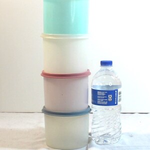 Set of 4 Tupperware Round 2 Cup Containers With Lids,tupperware Round ...