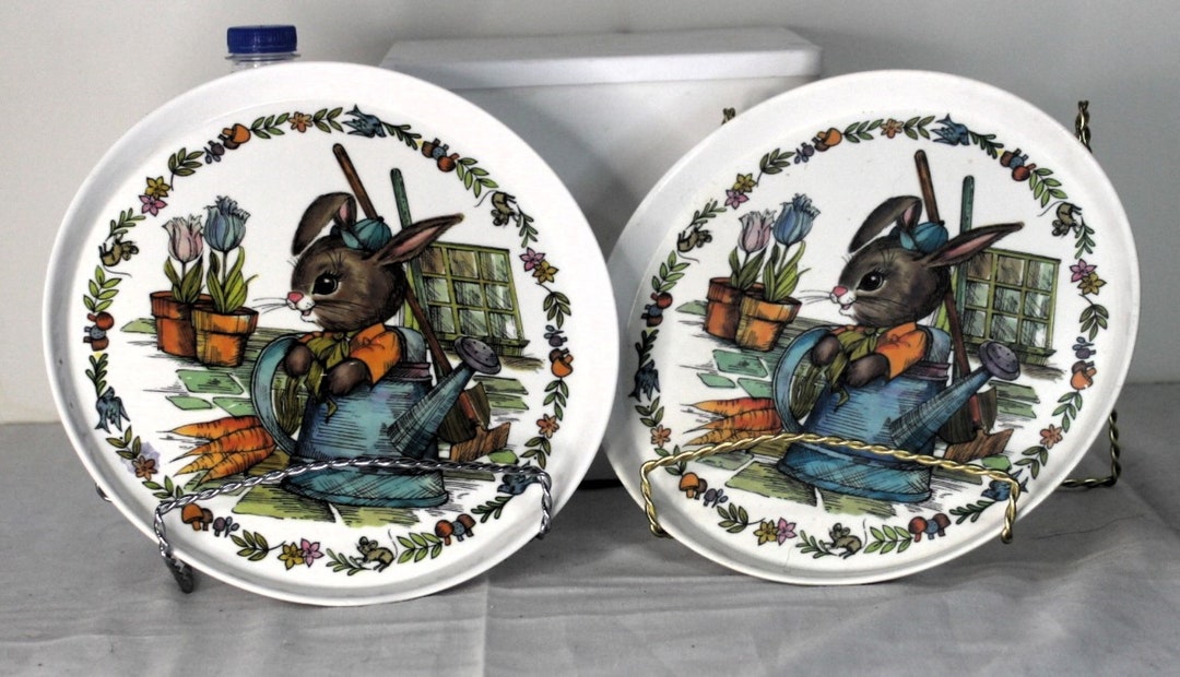Pair of Melamine Bunny Plates,vintage Child's Plates With Bunny Rabbits ...