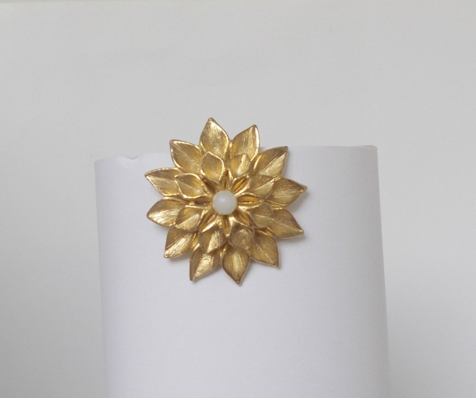 Flower Scarf Pin Vintage/retro Gold Flower Made in German | Etsy