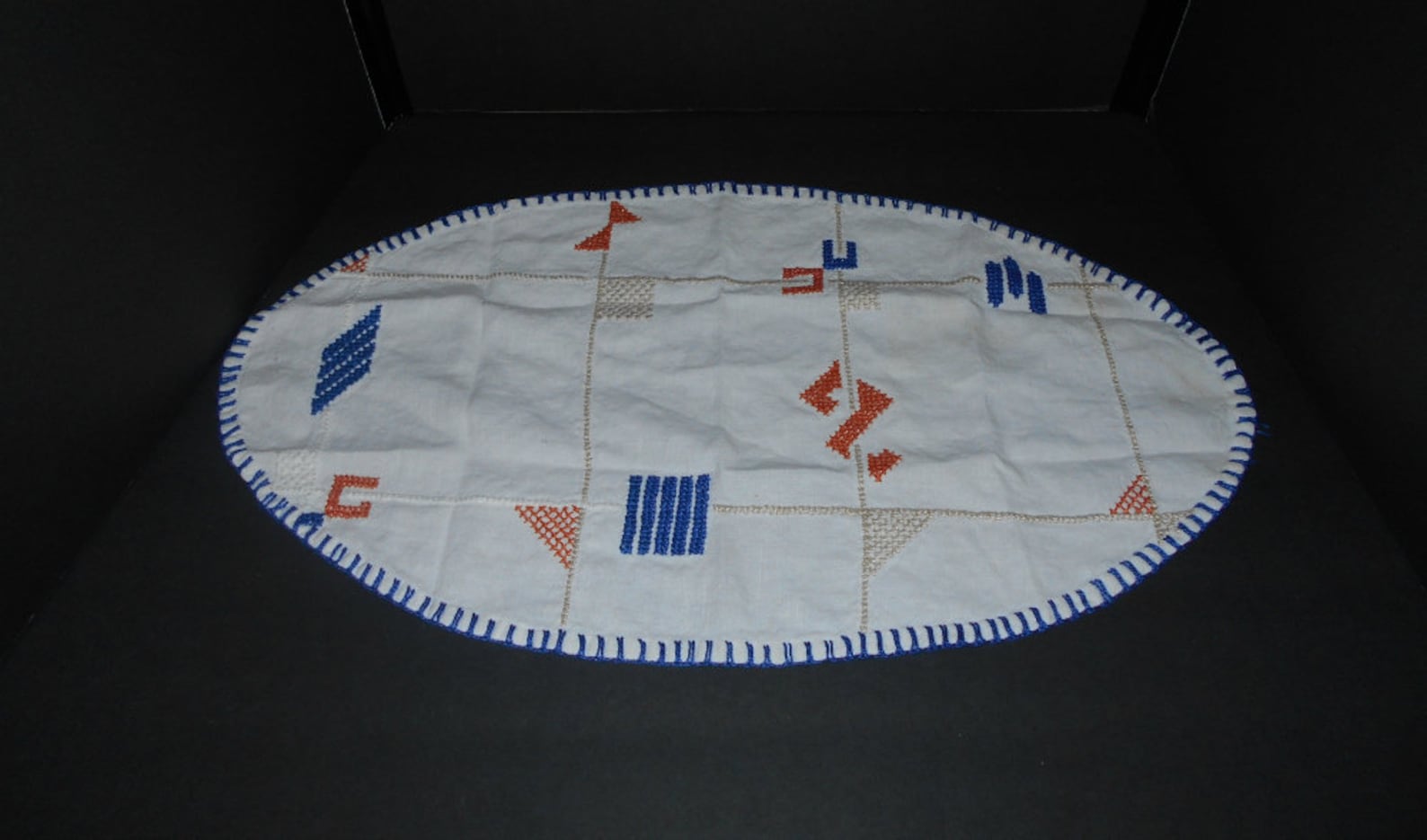 Embrodiery Table Scarf,embroidery Vintage Table Scarf,embroidery Vtg ...