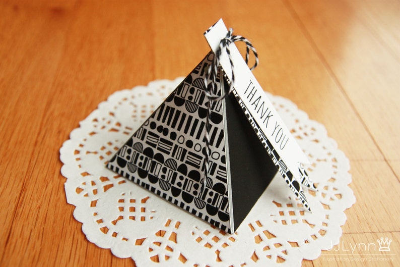 Printable Pyramid Mini Gift Box Template – 2 Colors + Tags – CMYK PDF ...