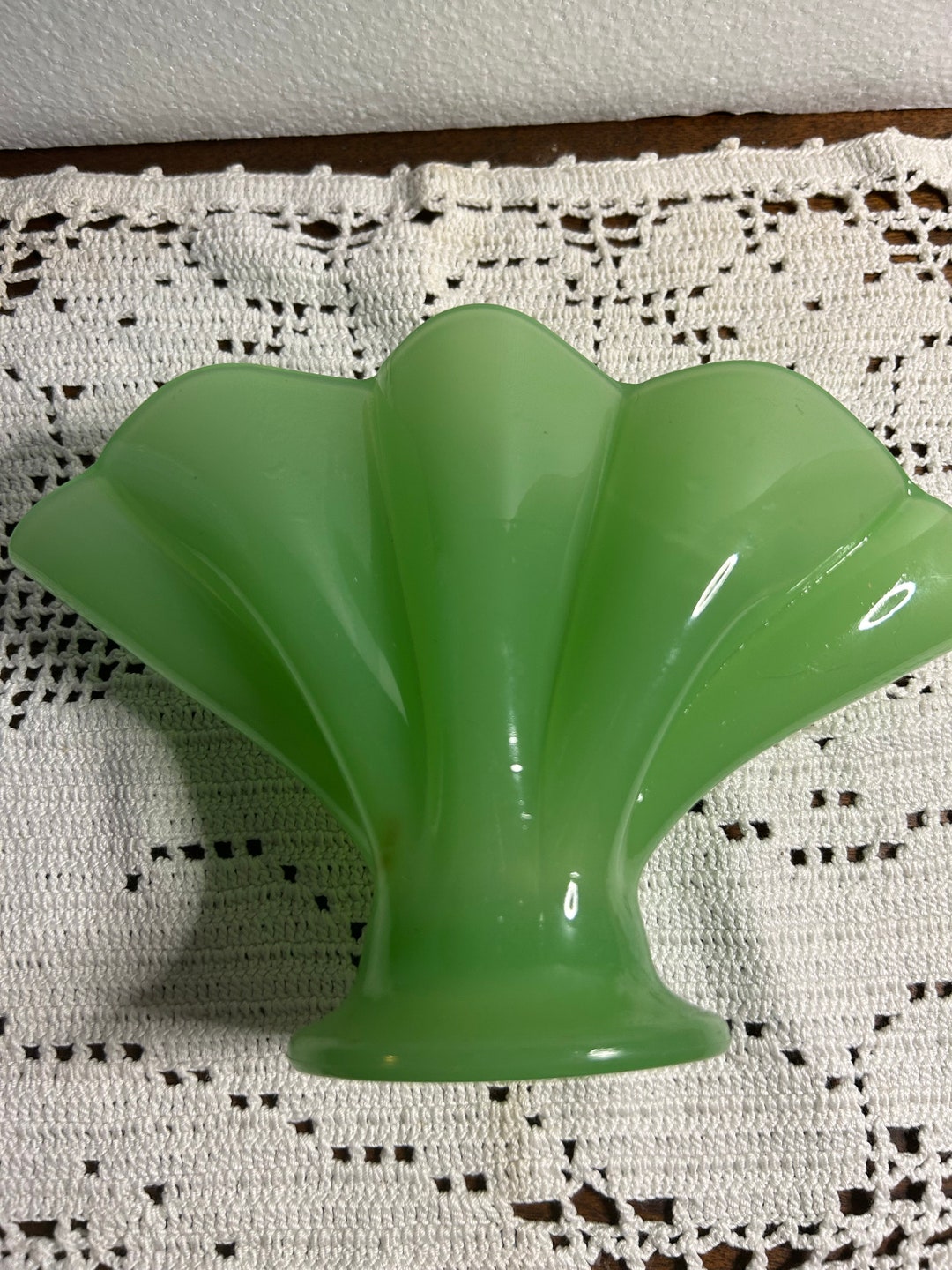 Beautiful Jadeite Color Fan Vase (fenton ?) - Etsy