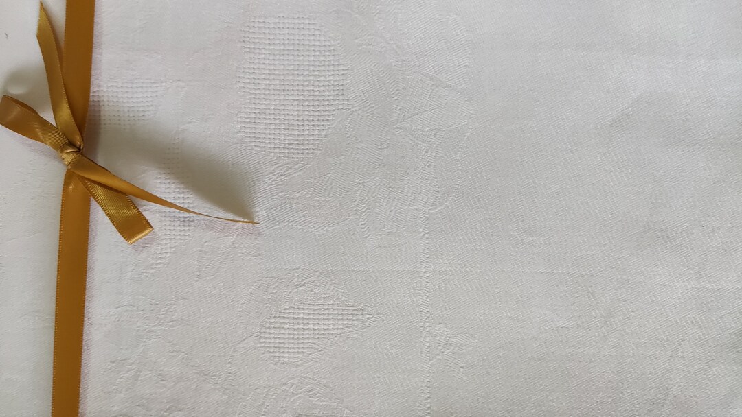 1950s Crisp White Irish Linen Vintage Tablecloth Starched Ready 153x ...