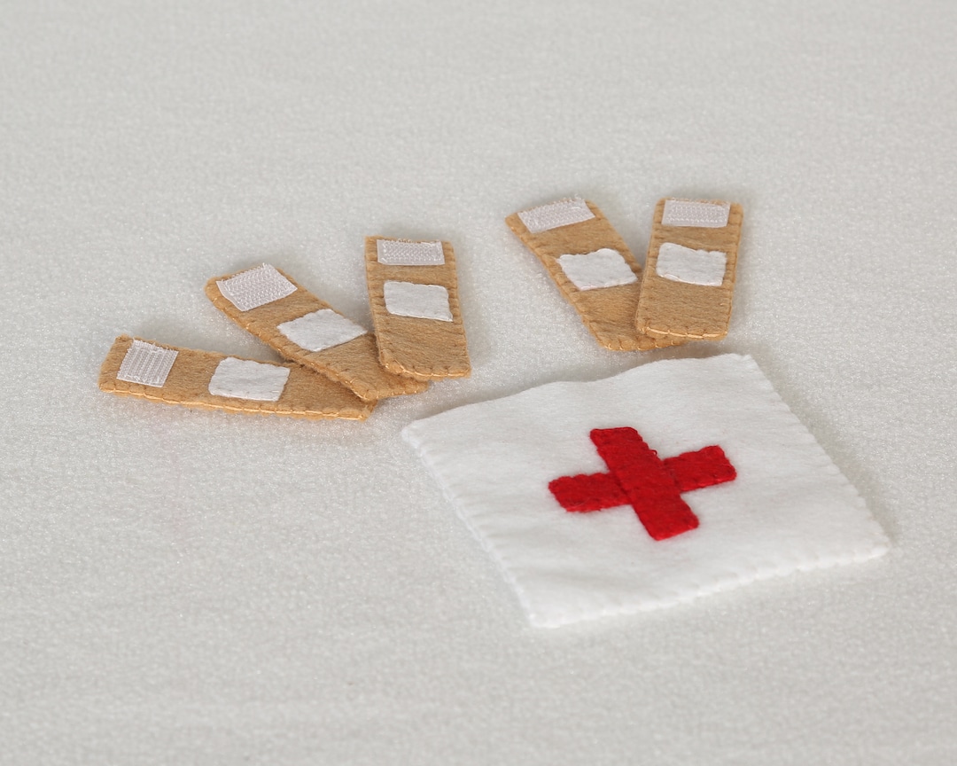 Felt Toy Bandaid / Felt Doctor Kit / Toy Bandage Set / Toy First Aid ...