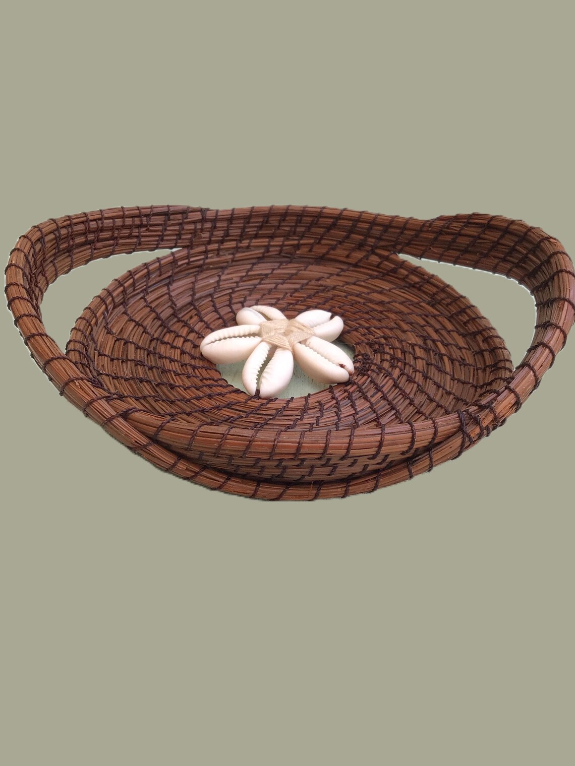 Small Pine Needle Basket With Seashells - Etsy