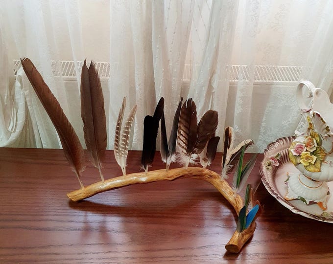 Boho Centerpiece, Feather Display, Natural Wood Stand Holder Natural ...