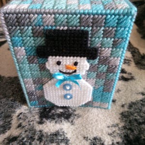 Handmade Snowman Tissue Box Cover/ Icelandic Variegated - Etsy