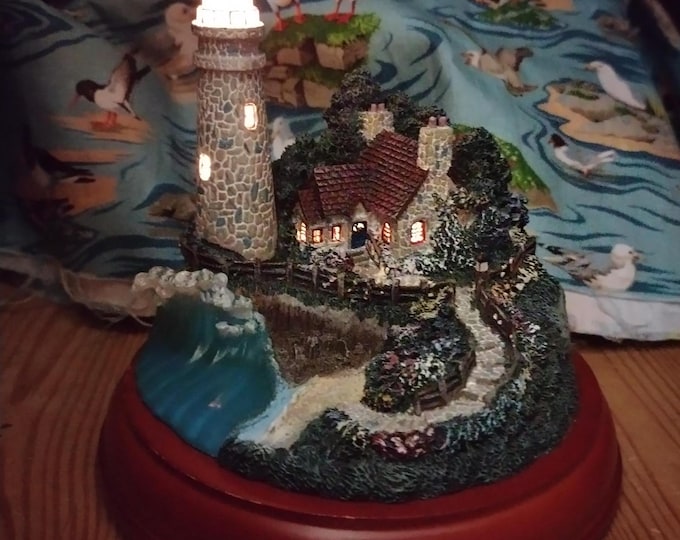 Rare Thomas Kinkade the Light of Peace Lighthouse Light up Sculpture ...