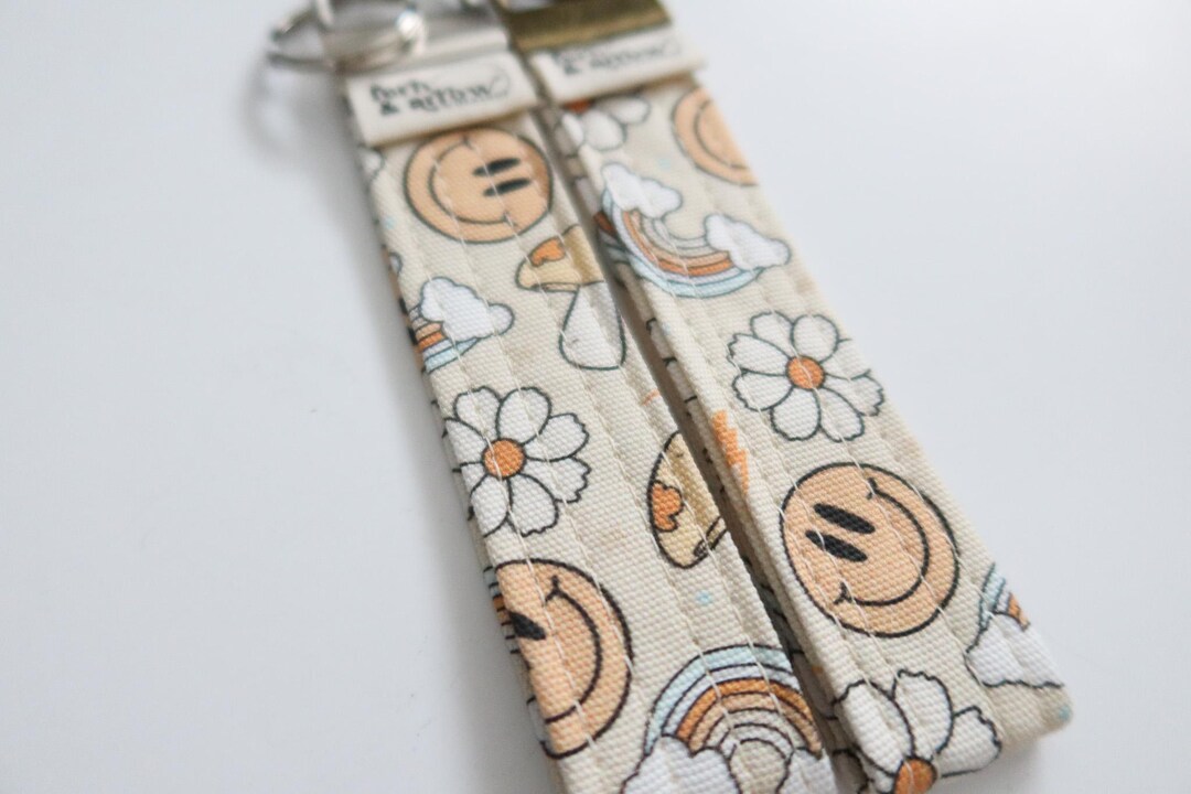 Retro Smiley Key Fob Wristlet Keychain - Etsy