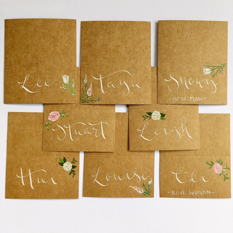 Custom hand written calligraphy wedding place cards // Rustic | Etsy