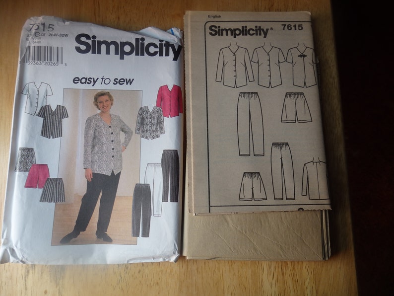 Vintage Simplicity Womens Tops Pants Shorts 7615 Sizes GG 26W-32W Uncut ...